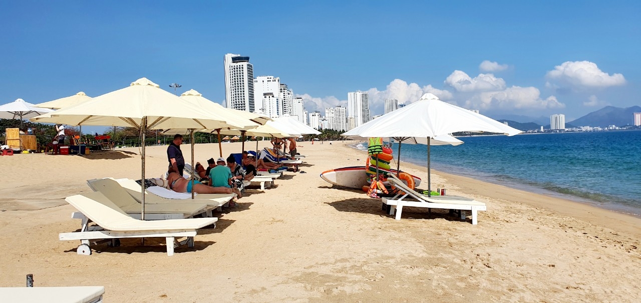Private Beach - Grand Gosia Hotel